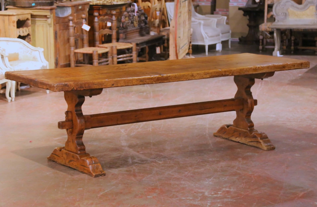 Early 20th Century French Louis XIII Oak and Chestnut Monastery Dining ...